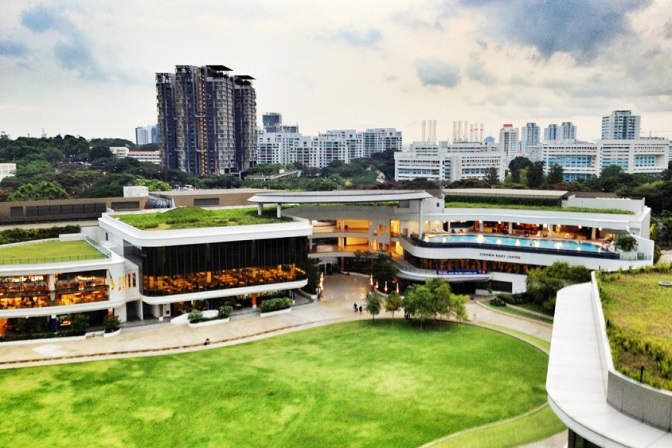 刚参加完NUS的毕业典礼，回首过去四年，发现自己念了个假大学..... - 🇸🇬新加坡省钱皇后-皇后情报局