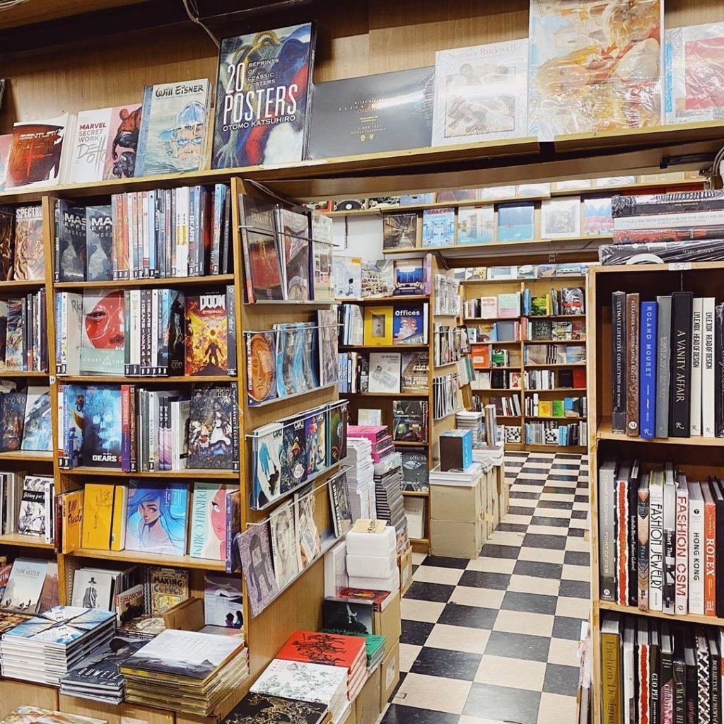 新加坡鲜为人知的旧书店📚 Basheer Graphic Books门面不大、尽是宝藏🤩 拍出怀旧+复古+文艺风！ - 🇸🇬新加坡省钱皇后-皇后情报局